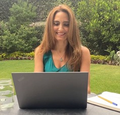 Sofía Charvel, autor en IberICONnect