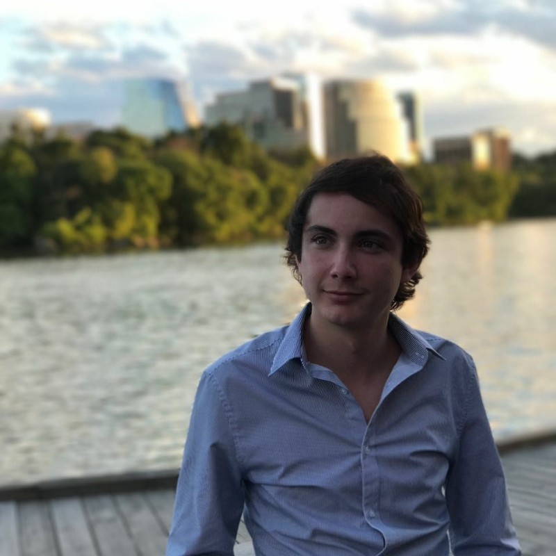 Patricio Méndez, autor en IberICONnect